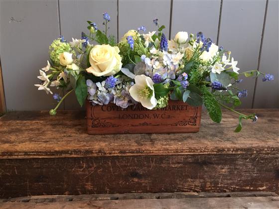 How to Create a Spring Table Arrangement - 11th April Kohana Gifts P